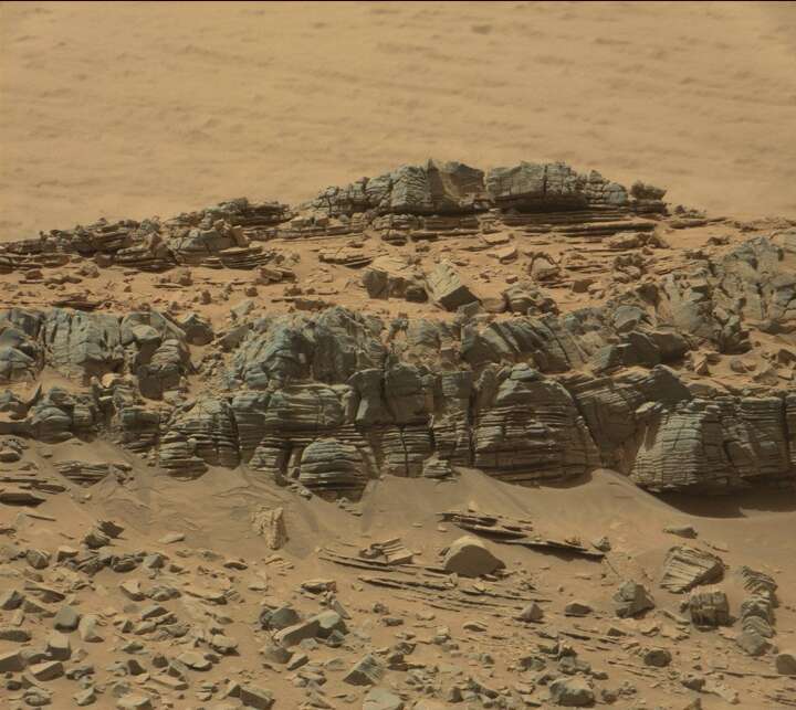 'Alien' face-hugger seen on NASA Mars rover camera?