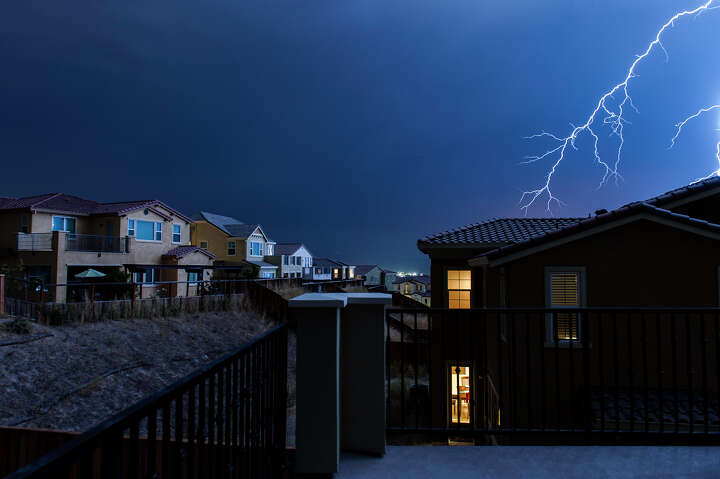 Lightning strikes dazzle Bay Area