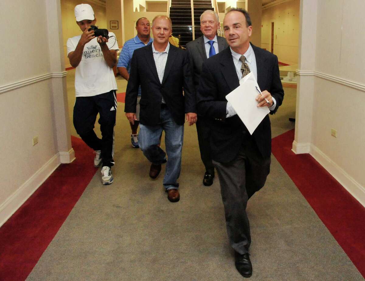 Political slime bombs fly in Ganim-Finch campaign