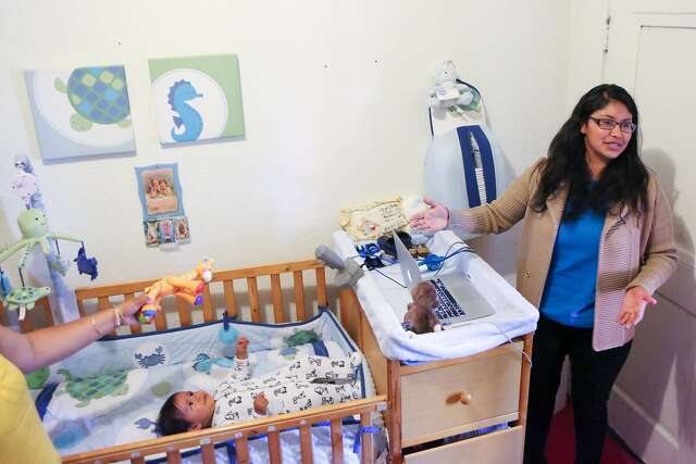 Baby monitor keeps watch on infant’s vital signs for parents