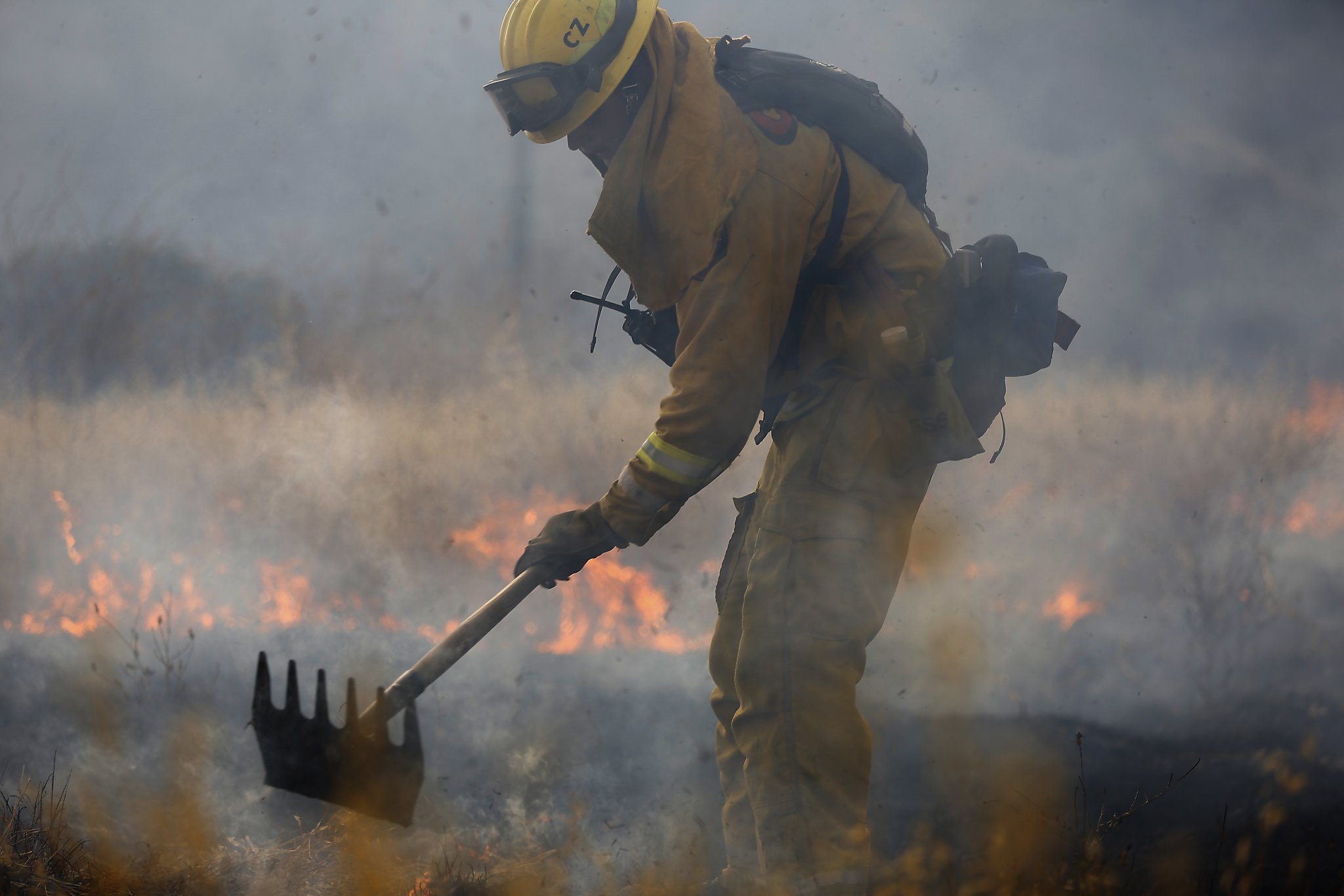 Firefighters launch offensive against Jerusalem Fire