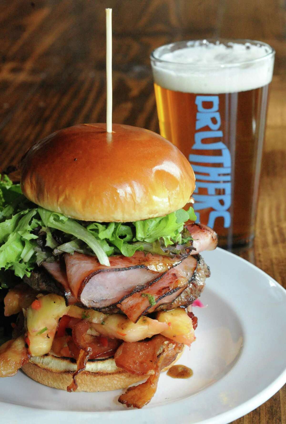 Restaurant review: Druthers Brewing Co., Albany