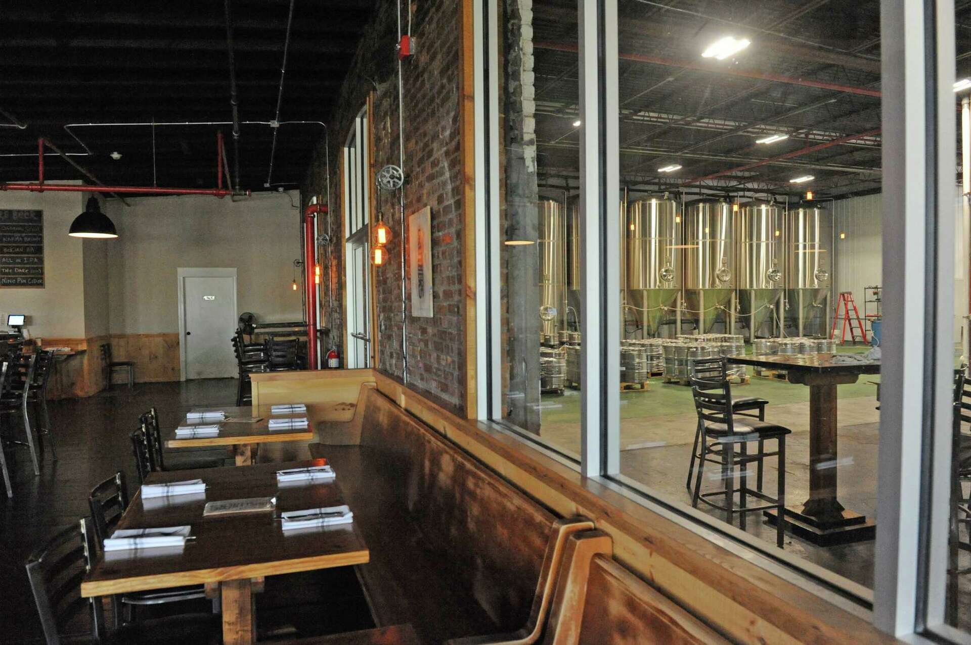 Restaurant review: Druthers Brewing Co., Albany