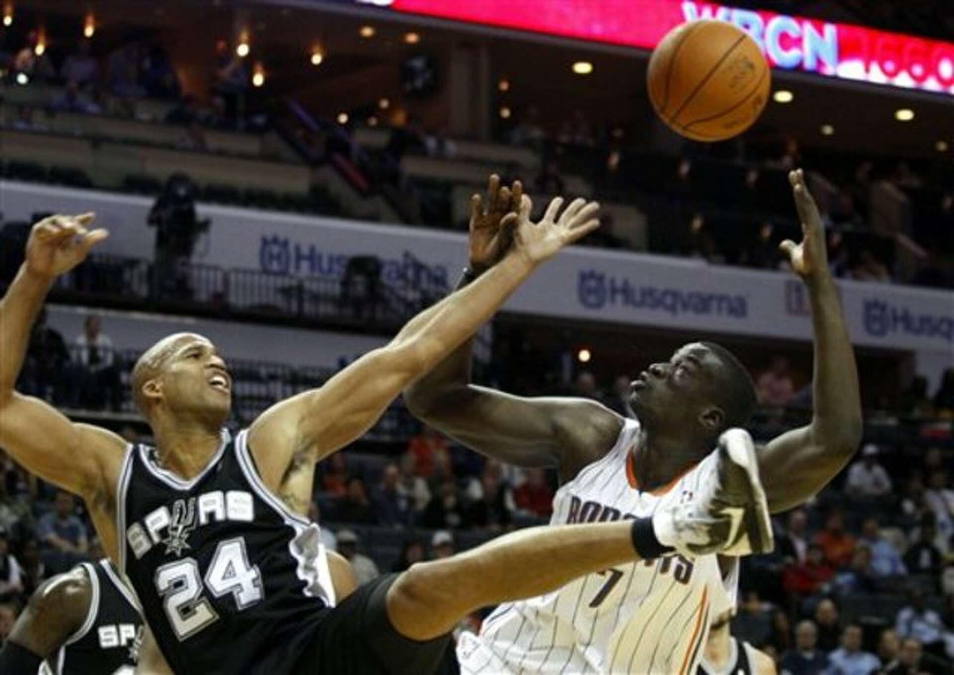 Judge issues split ruling in Tim Duncan's legal battle with former ...