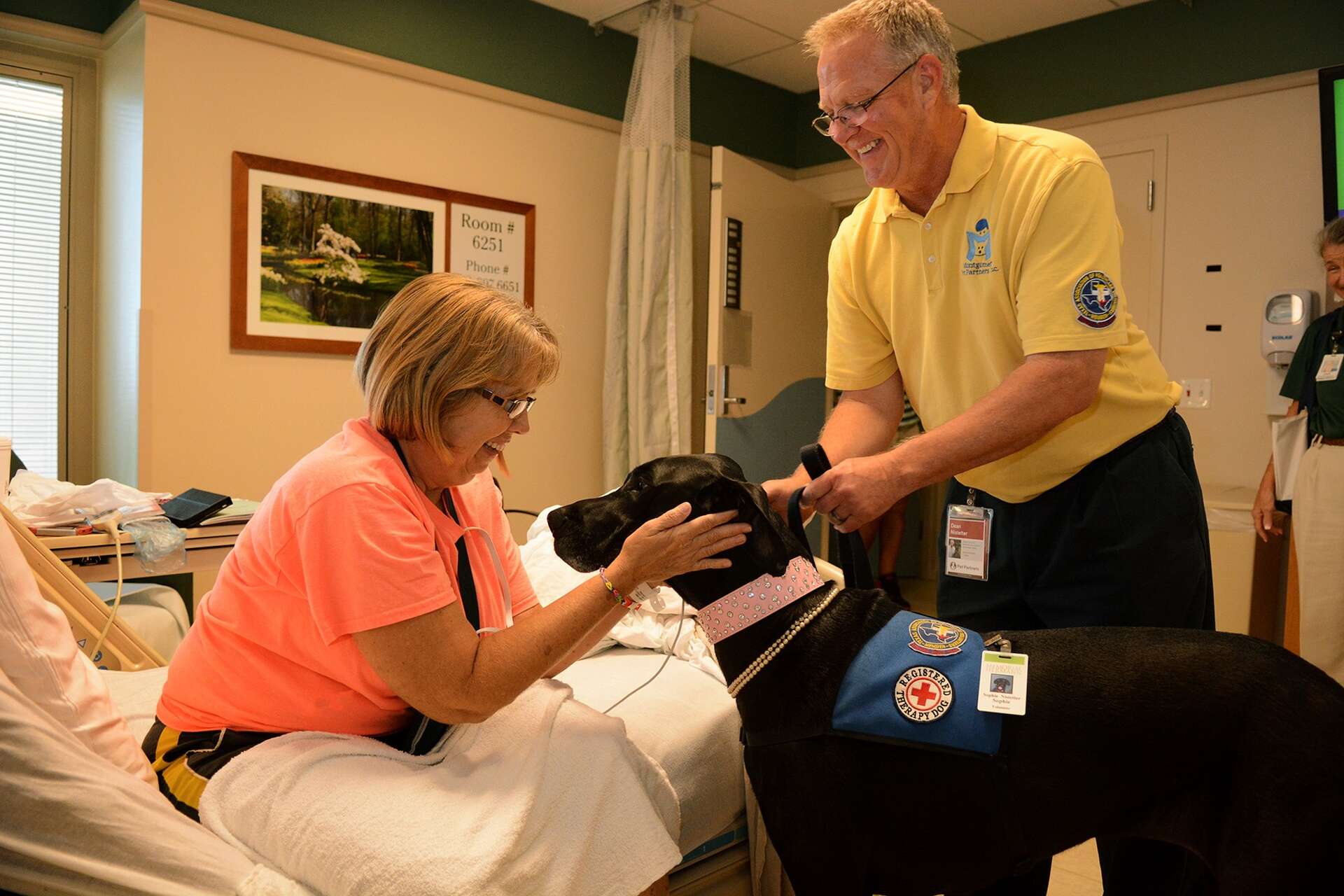 Pet program brings healing smiles to hospital patients