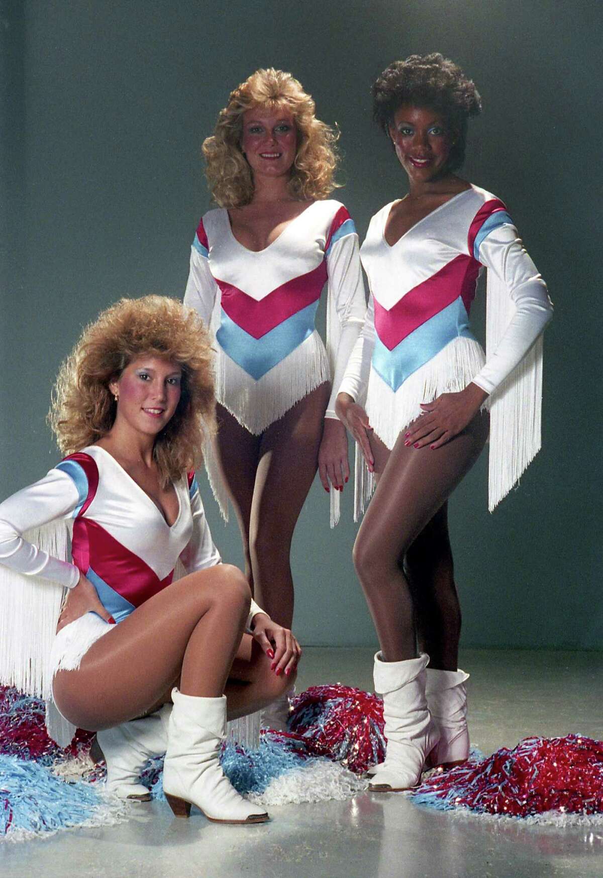 30 years ago: Concorde drops by, Derrick Dolls' new duds, Marvin and Dave