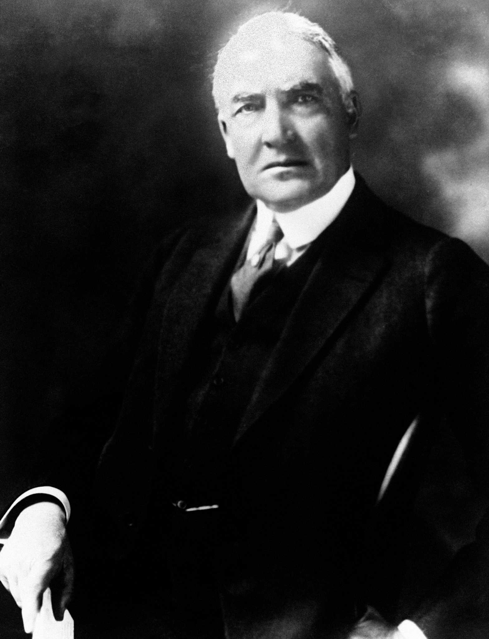 DNA test shows Harding fathered daughter with mistress