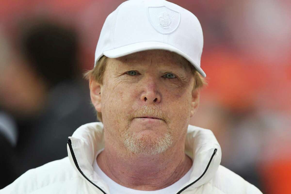 Mark Davis appears to be giving up hope of keeping Raiders in Oakland