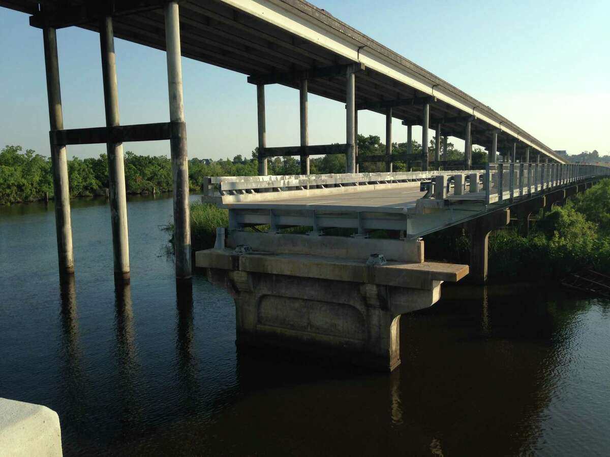 TxDOT: Crews working to close Cow Bayou swing bridge