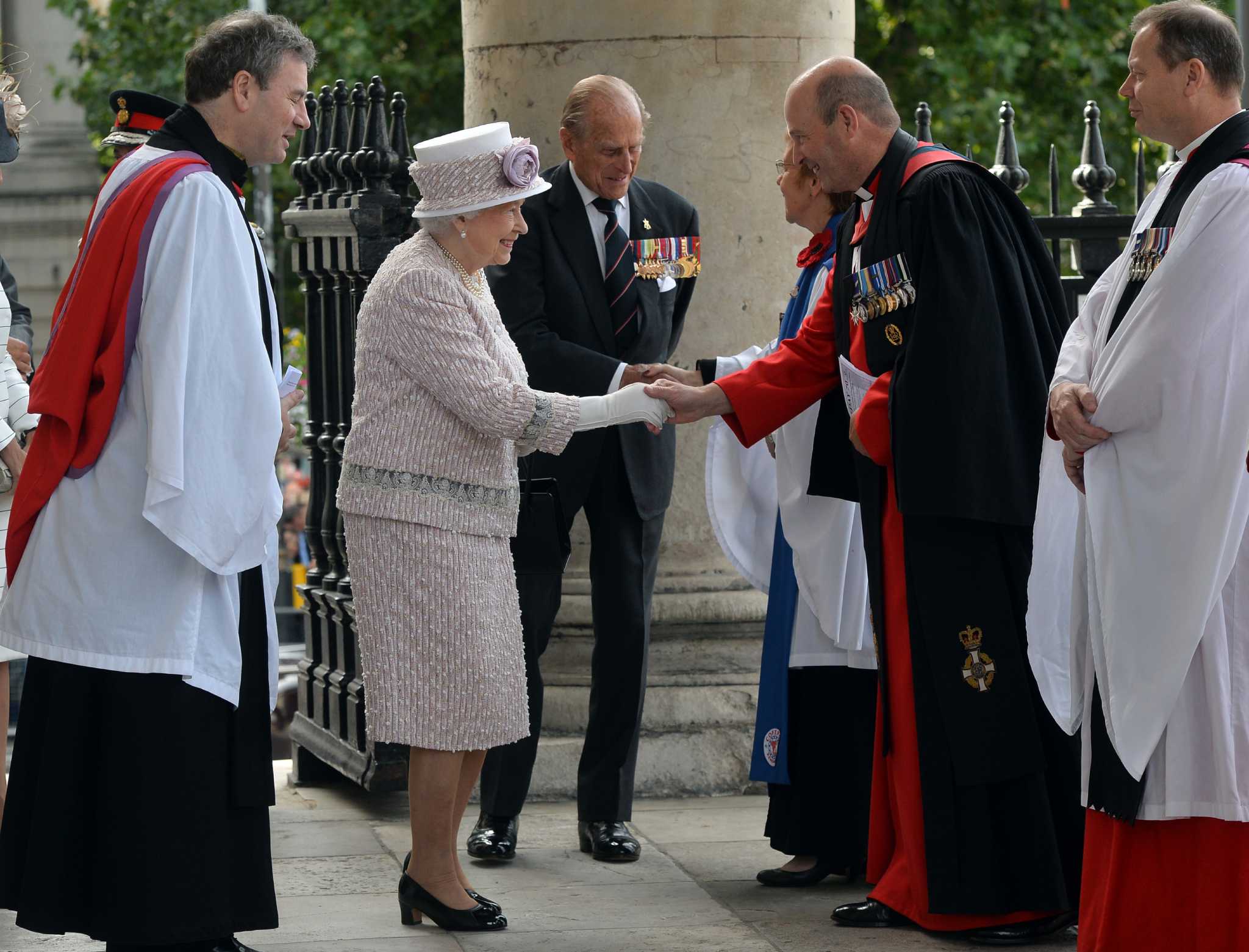 Queen Elizabeth II leads ceremonies in Britain for VJ Day