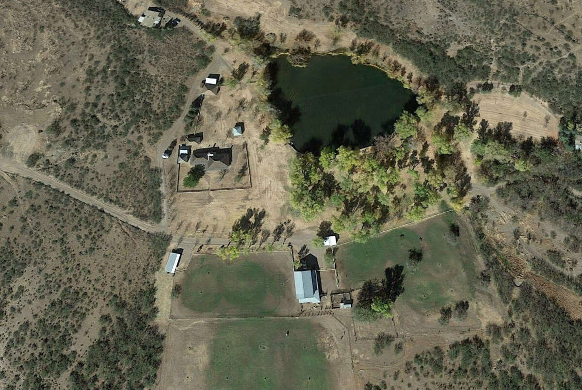 South Texas residents air border wall concerns at town hall