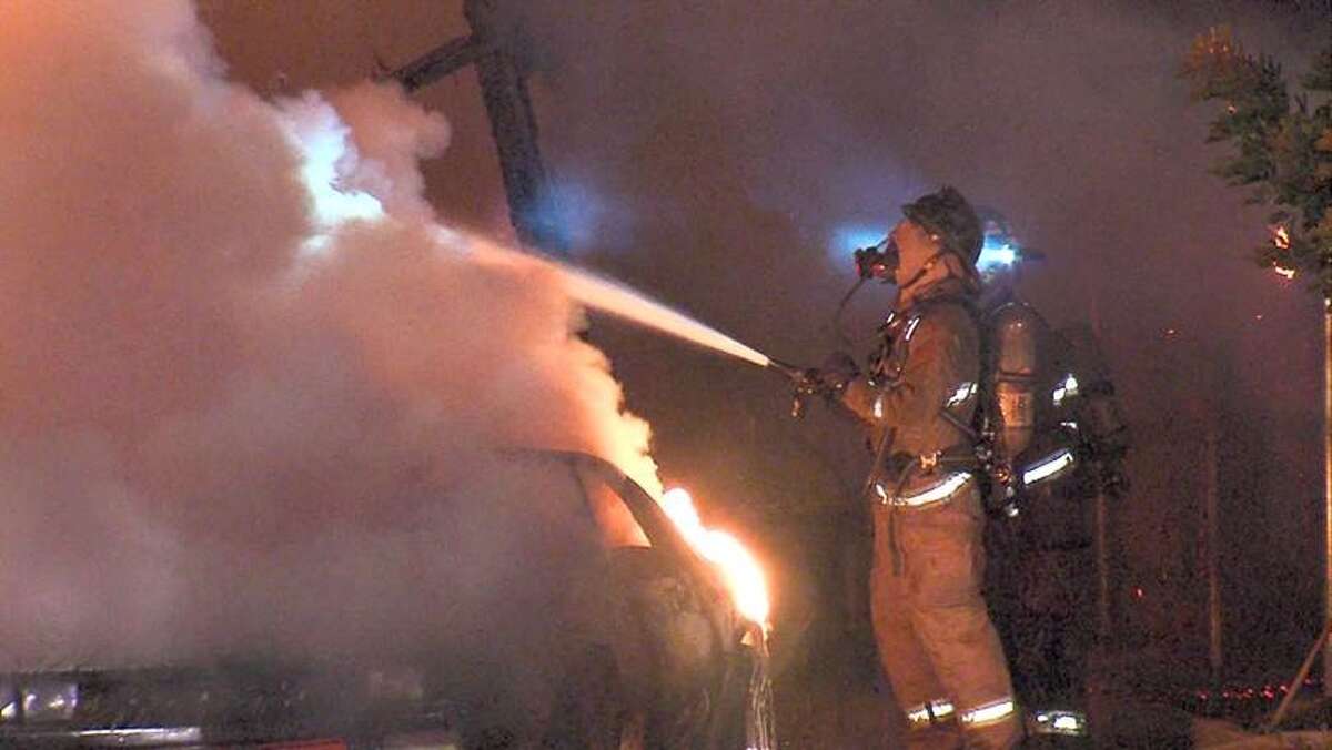 Arson investigators looking into cause of early morning fire on North Side