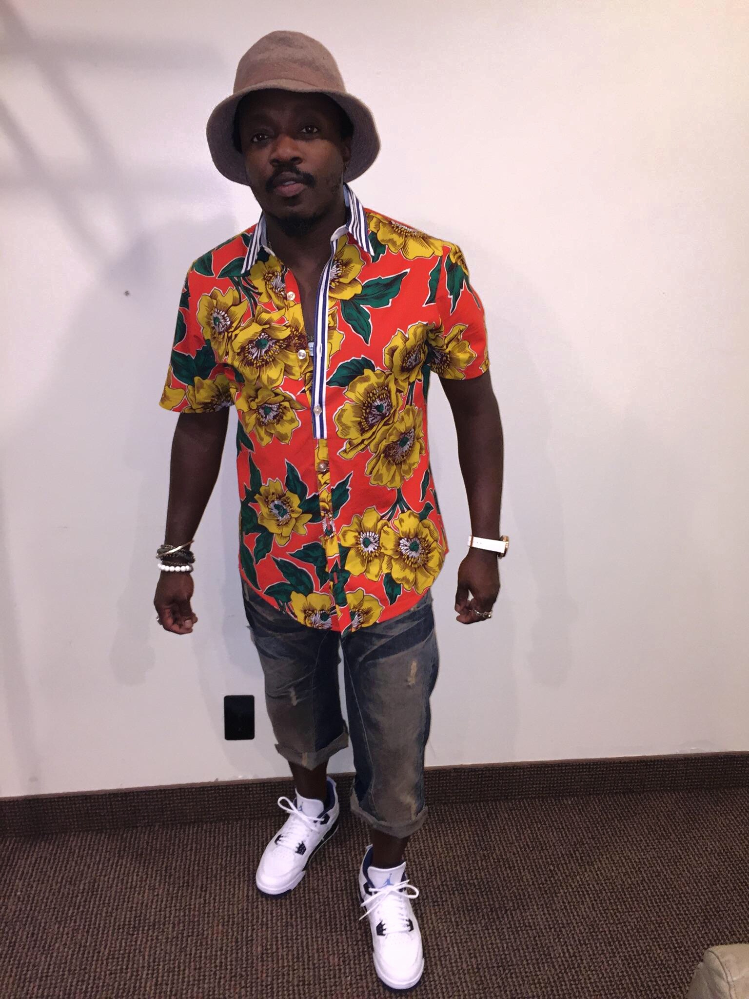 R&B singer Anthony Hamilton wears local designer