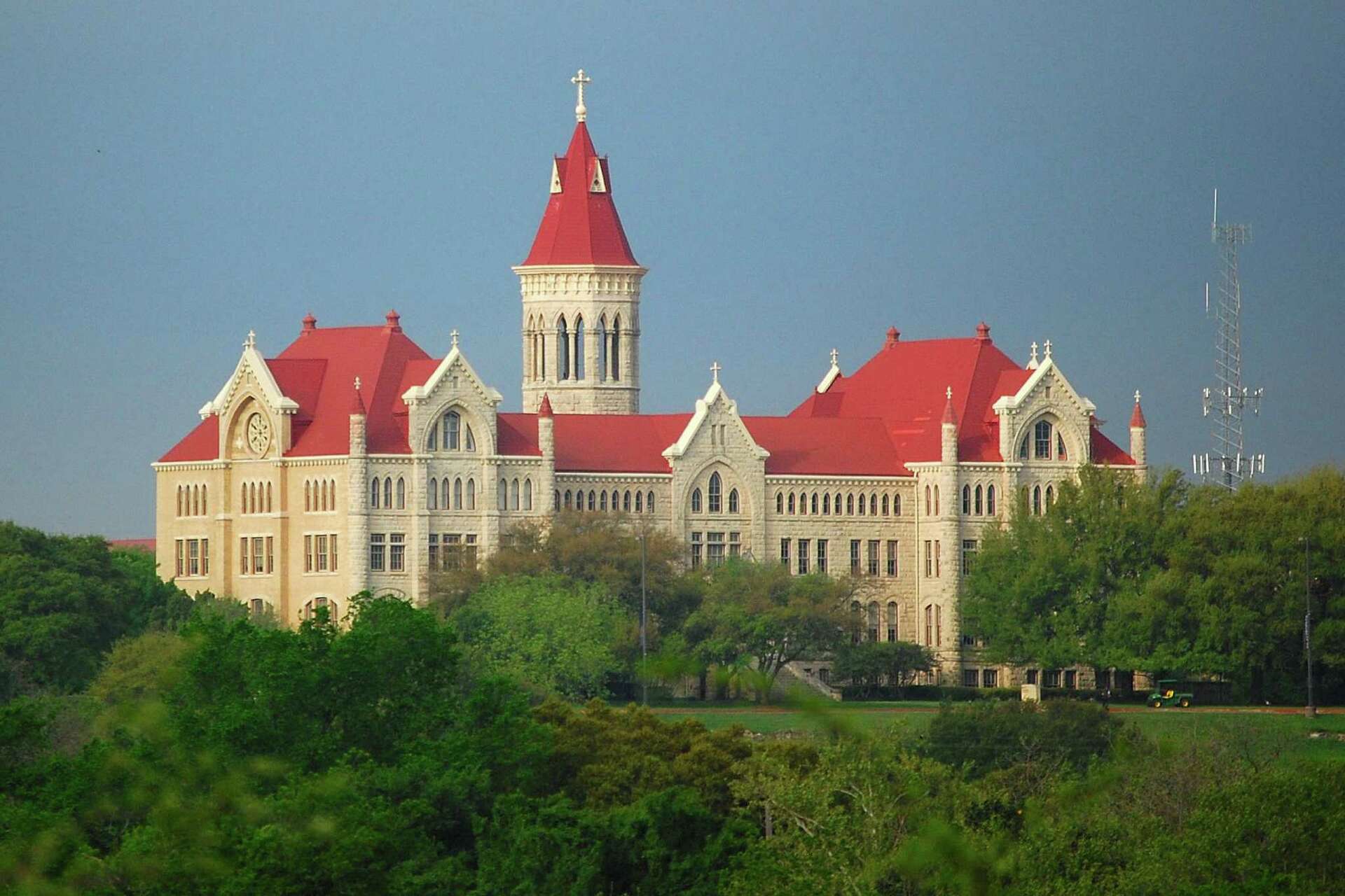 Did you attend one of Texas' haunted universities?