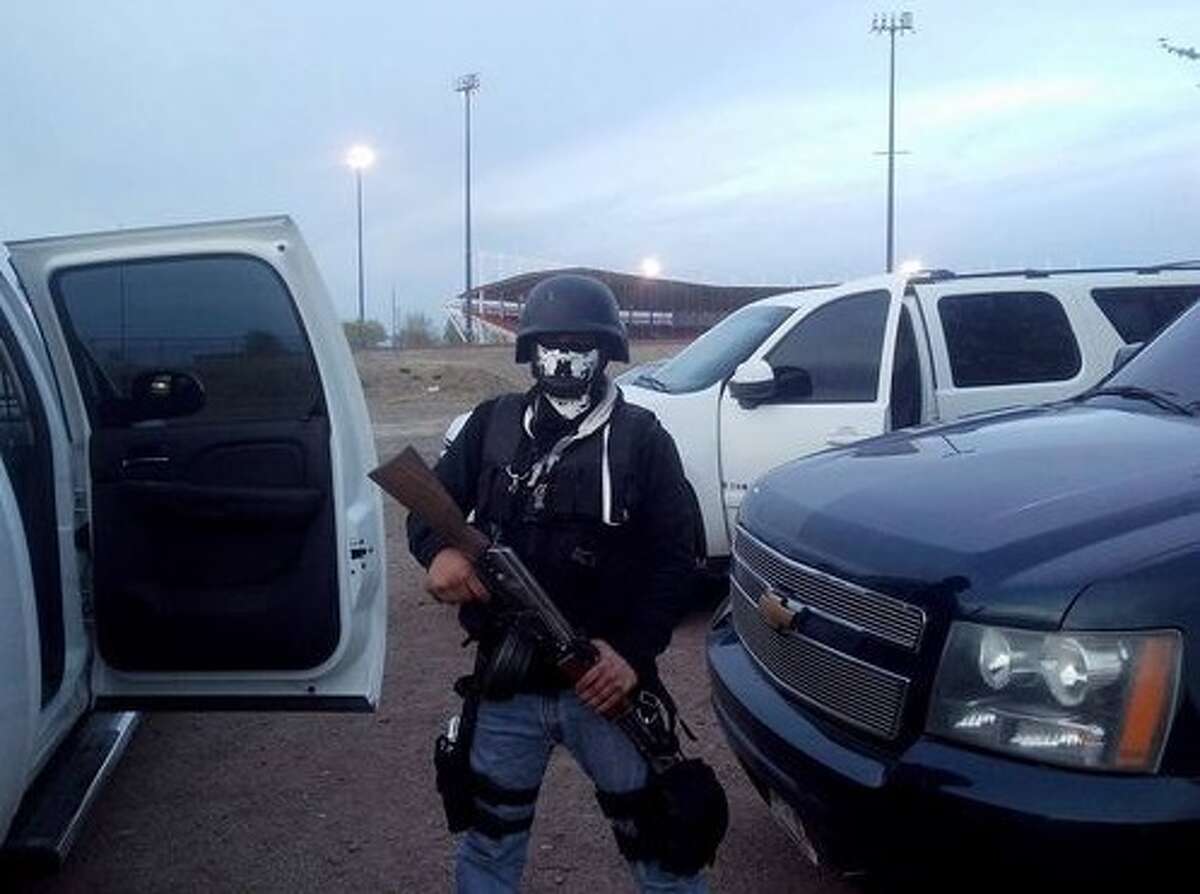 13 facts about the cartel that says they want to behead 'El Chapo'