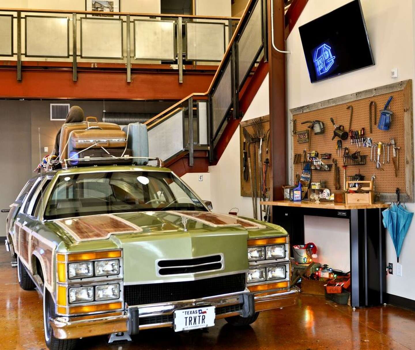 Vacation at work: Austin travel company HomeAway creates getaway work ...