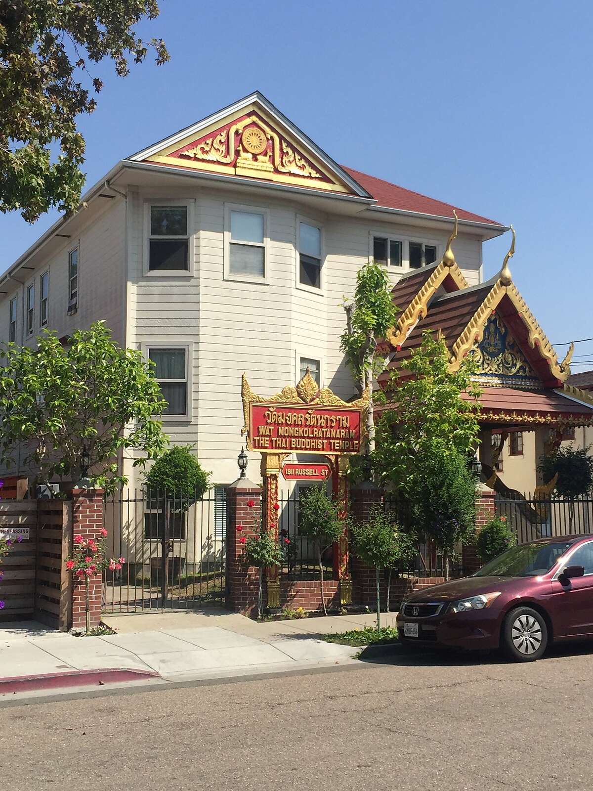 In Berkeley, a plain Victorian reborn as Buddhist temple
