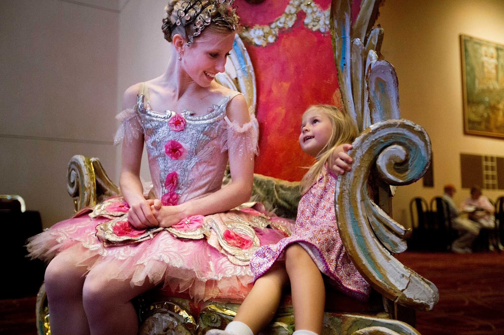 With open house, 2015-16 performing-arts season begins