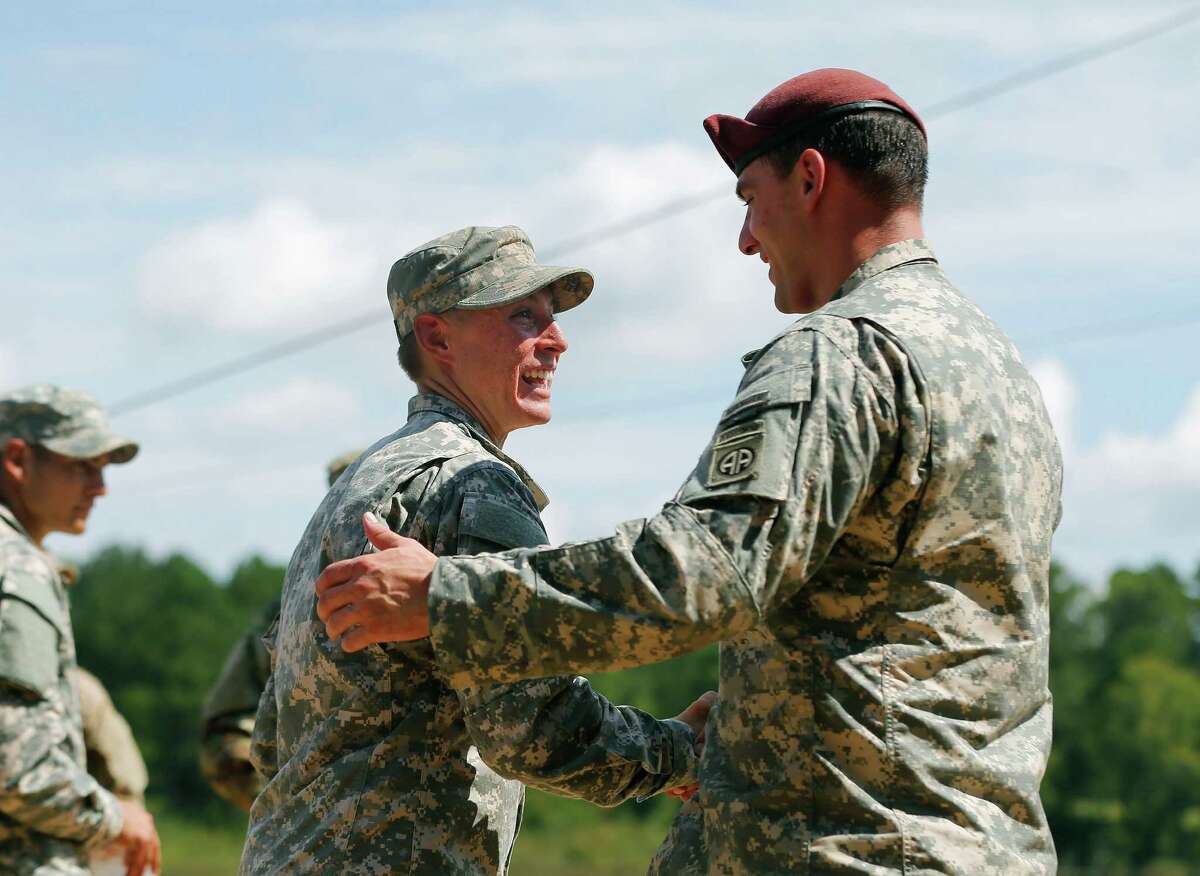 Texas woman graduates from punishing Army Ranger course