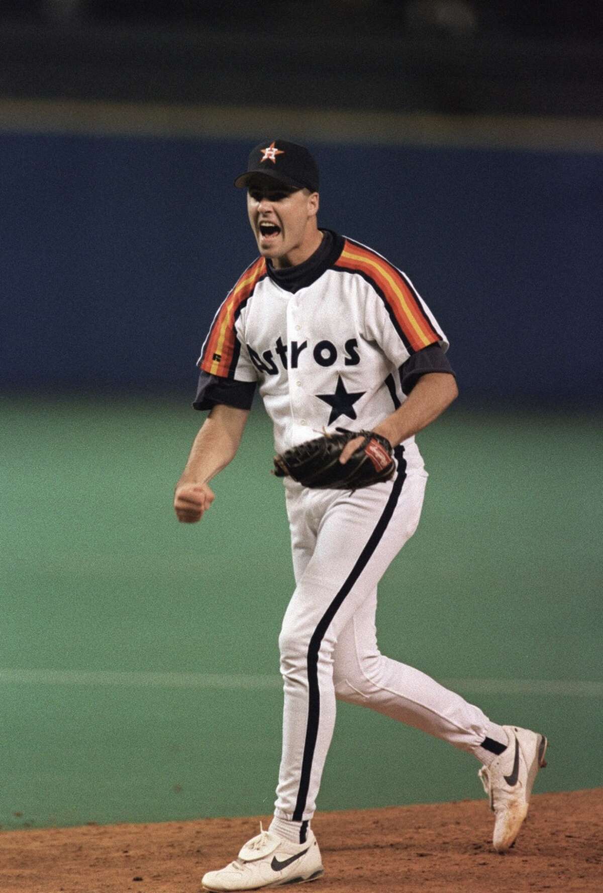 Late Astros hurler Darryl Kile threw the last no-hitter in Astrodome ...
