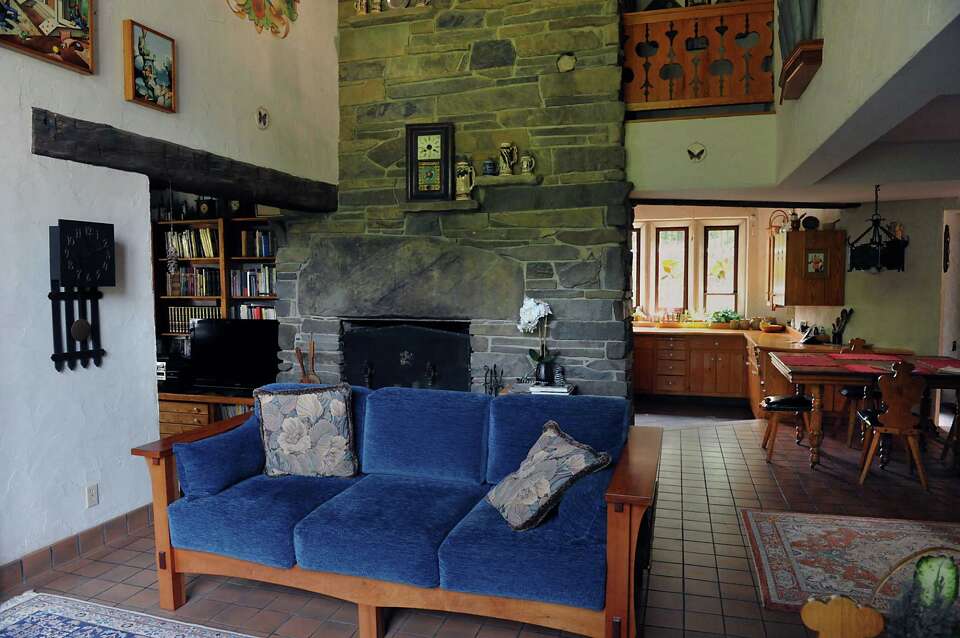 Breitenbach Castle in Altamont opens to weddings