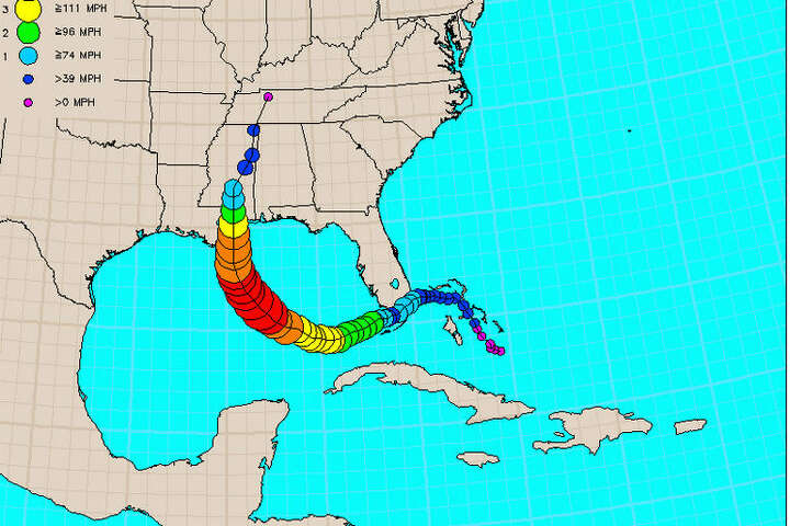 16 maps and charts that show Hurricane Katrina's deadly impact