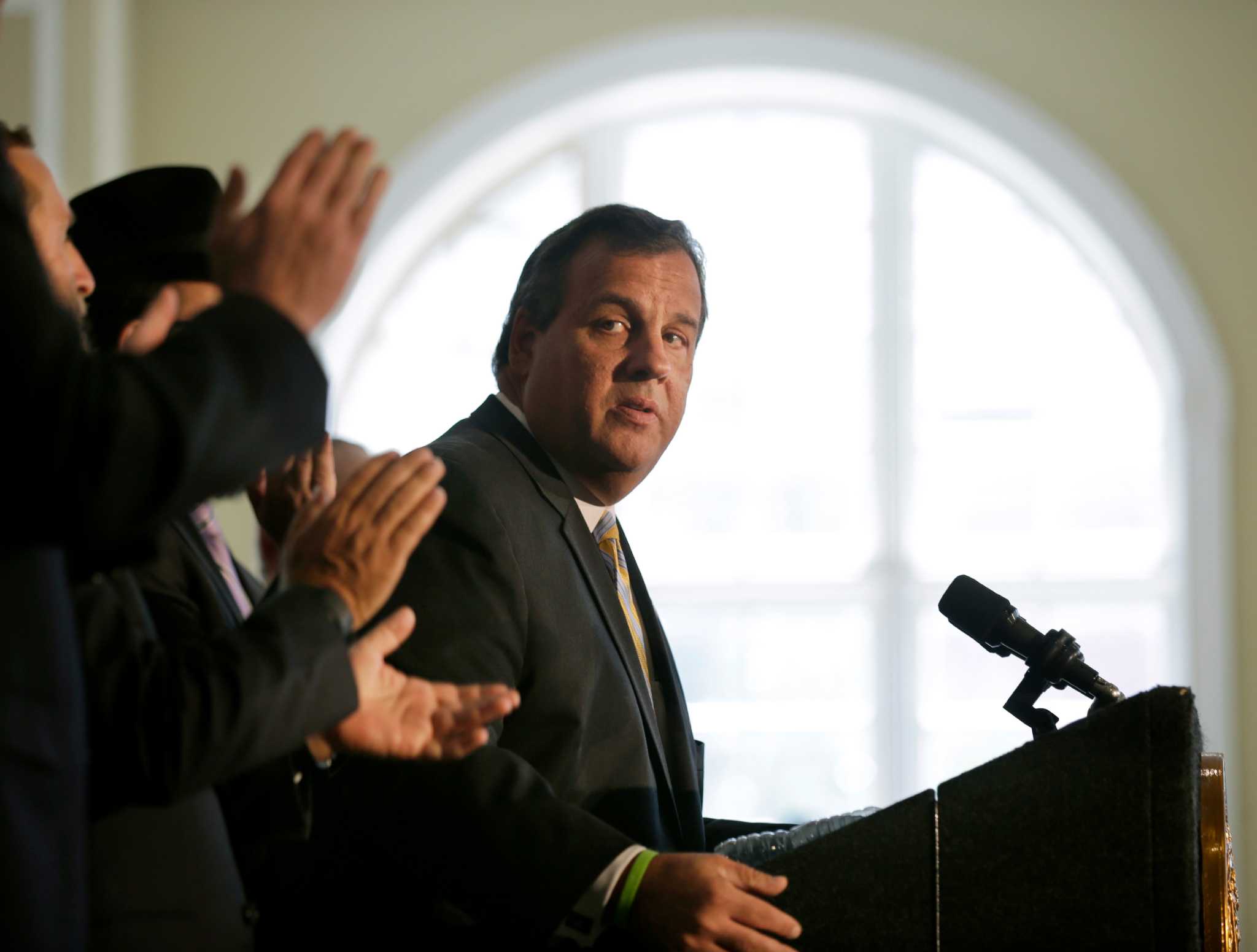 Judge approves New Jersey's $225 million settlement with Exxon Mobil