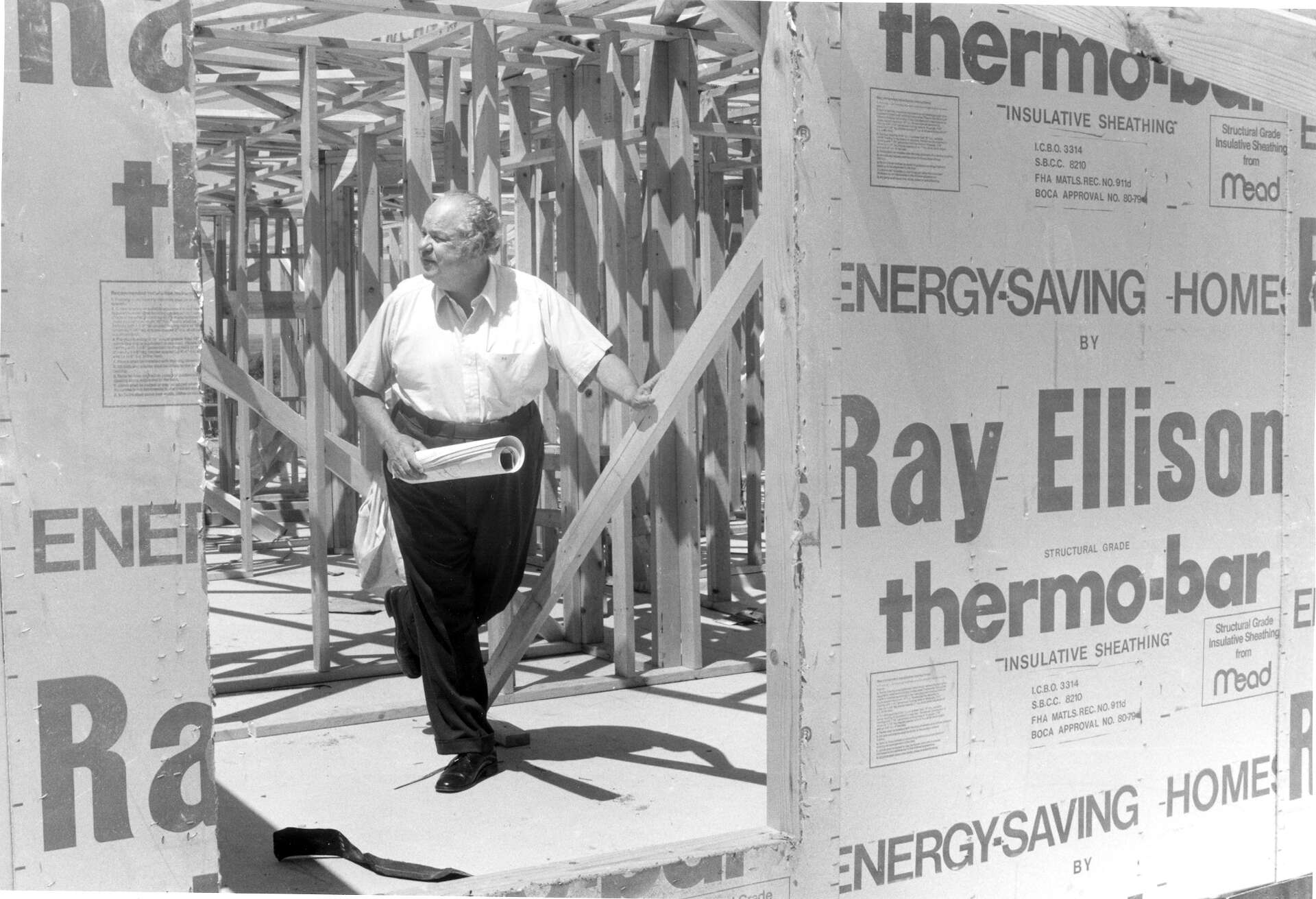 Homebuilder Ray Ellison built 55,000 houses in S.A.