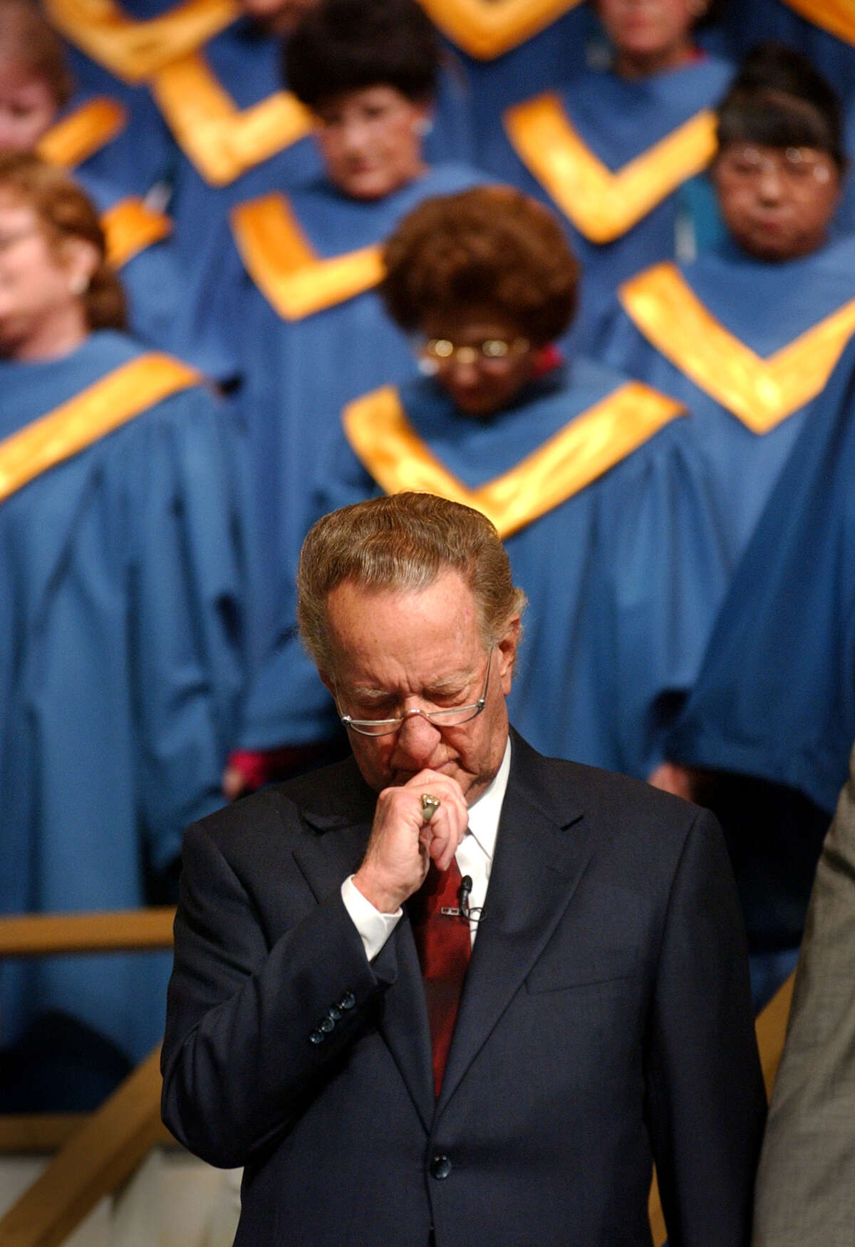 San Antonio pastor Buckner Fanning dead at 89