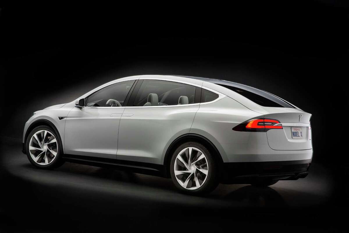 Tesla reveals new photos, new details of Model X SUV