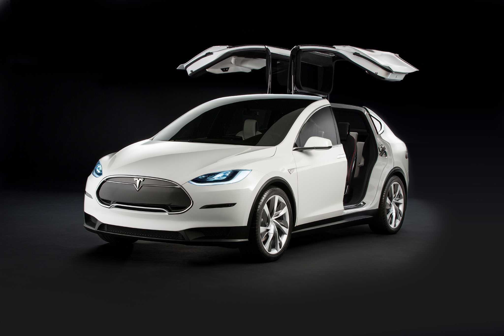 Tesla reveals new photos, new details of Model X SUV
