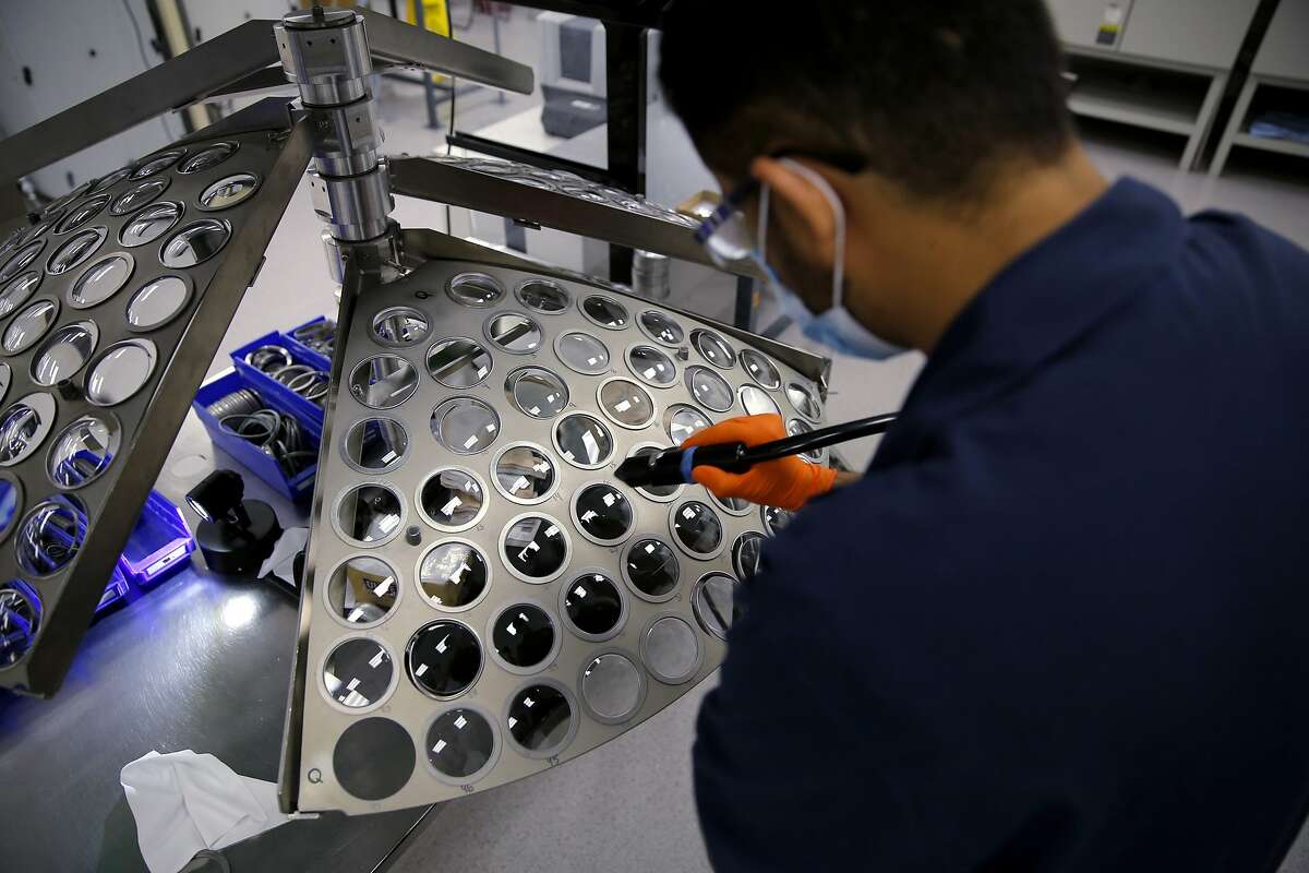 Fresh from Google Glass partnership, VSP eyes high-tech wearables