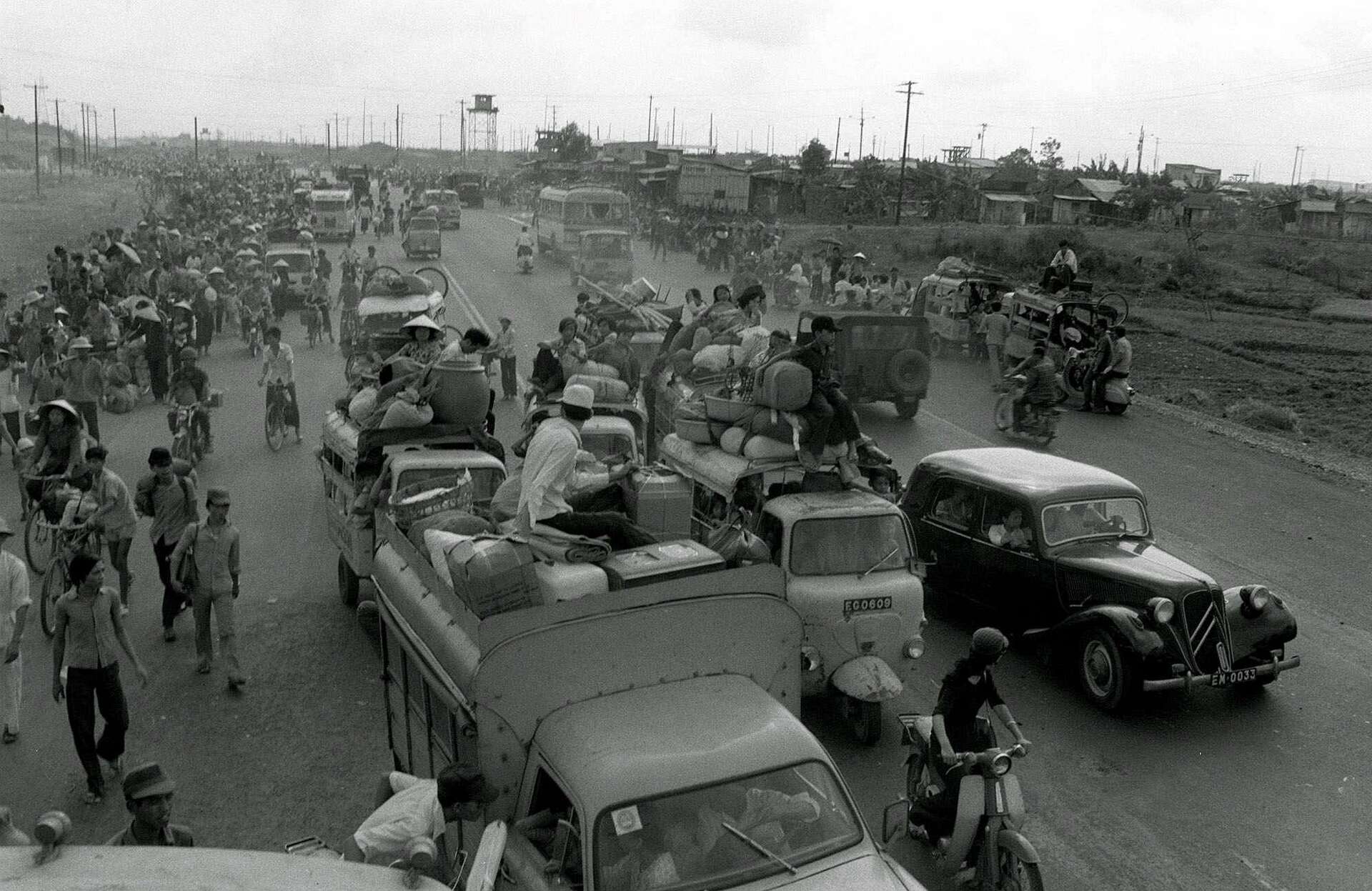 Photos: Vietnamese citizens leave Vietnam after the fall of Saigon