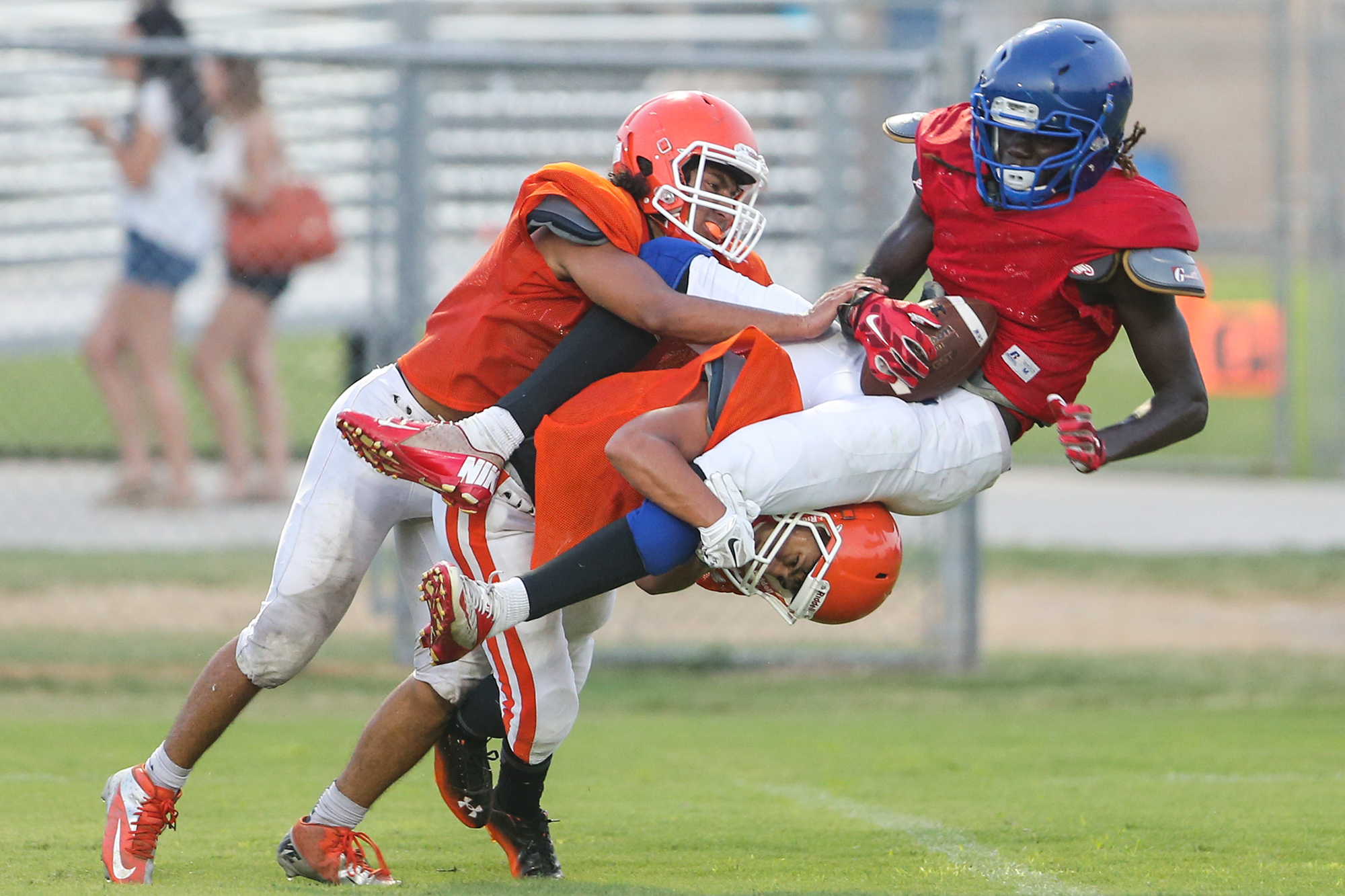 Memorial has new quarterback, high hopes for new season