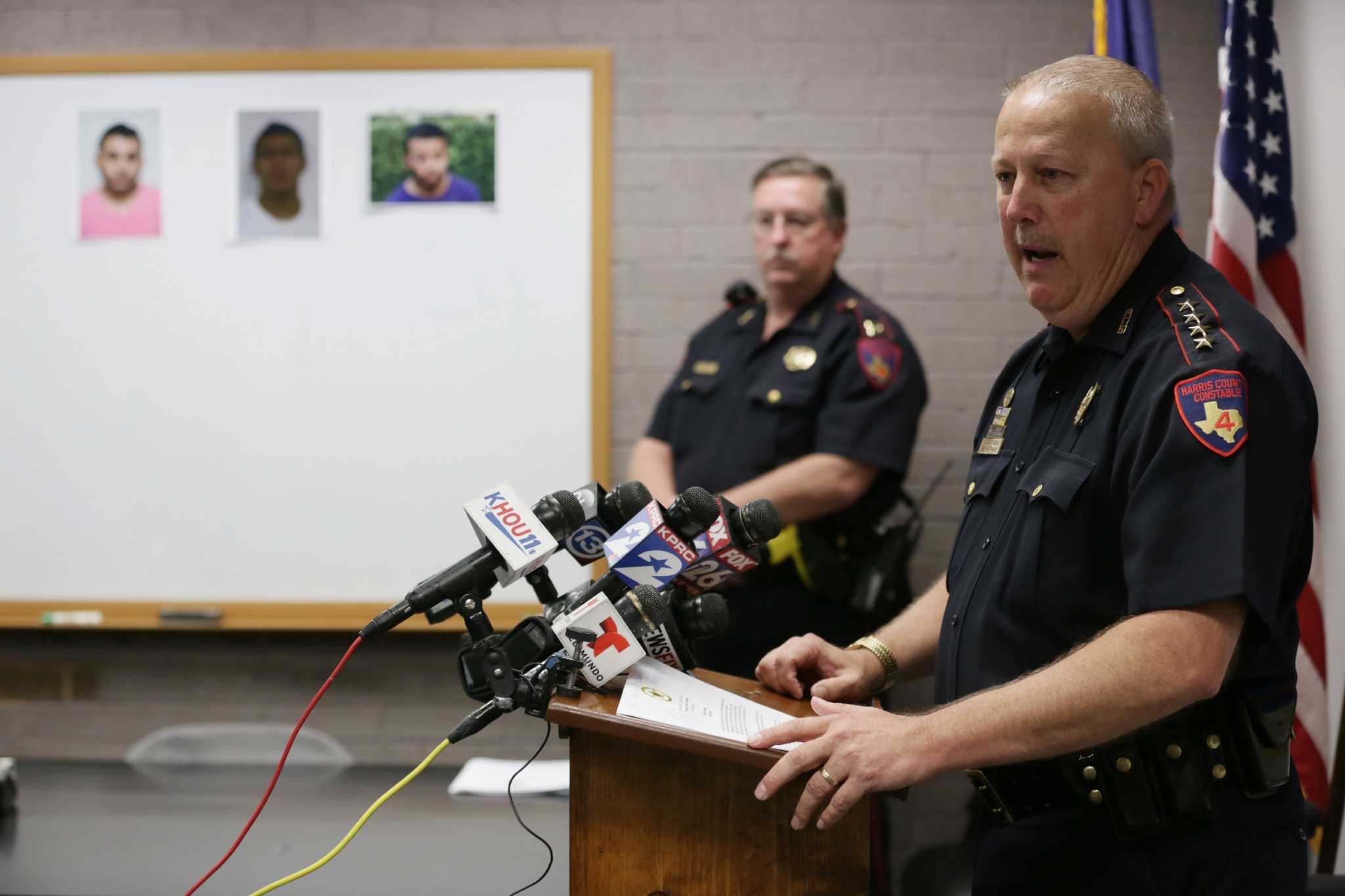 4 accused of roles in human-smuggling ring