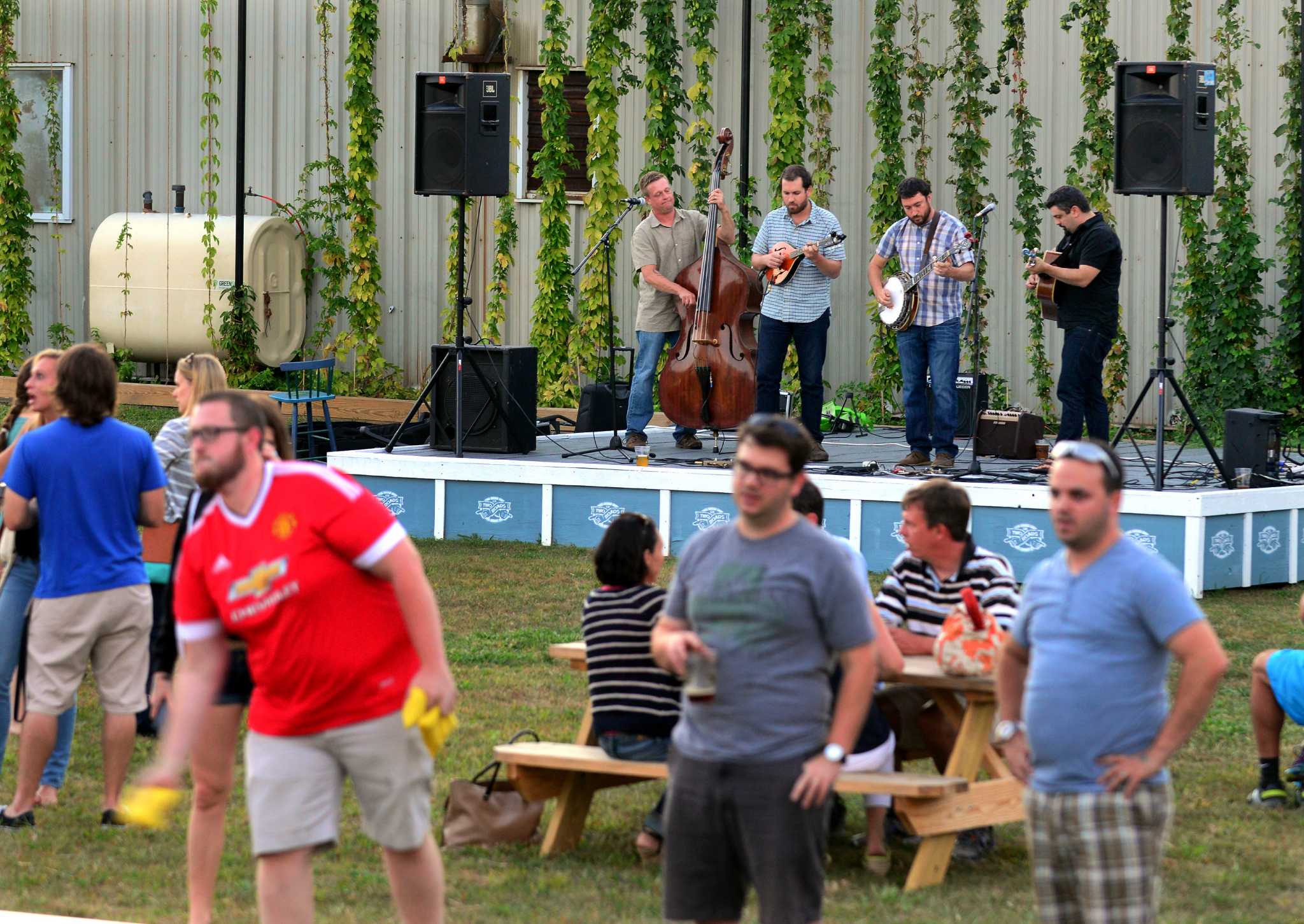 Hopyard Concert Series