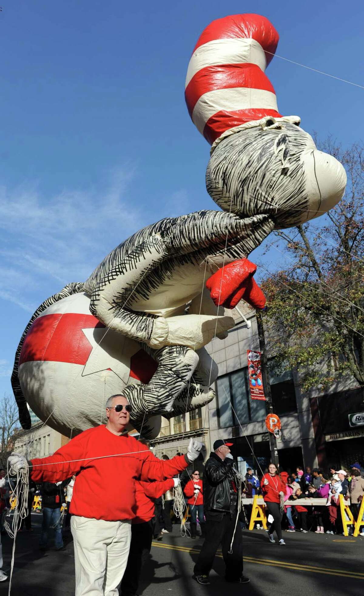 Stamford parade and weather thrill crowds