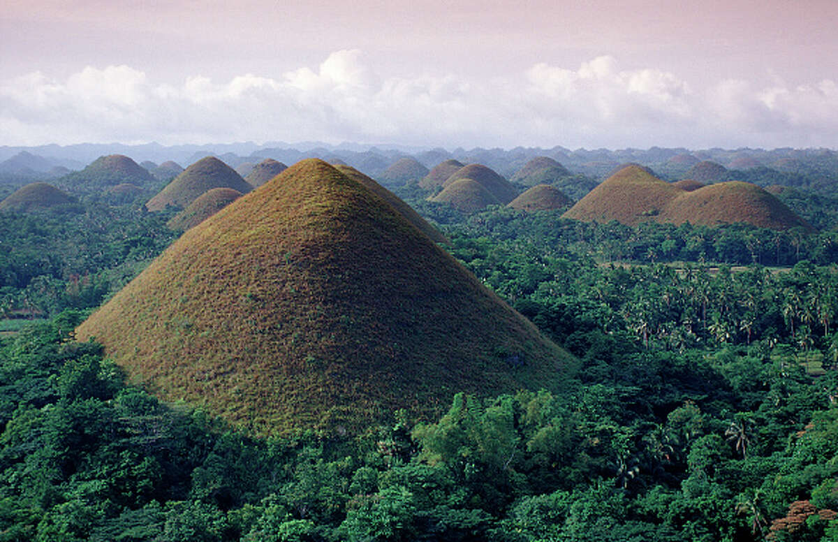 These are the most surreal places to travel to around the world