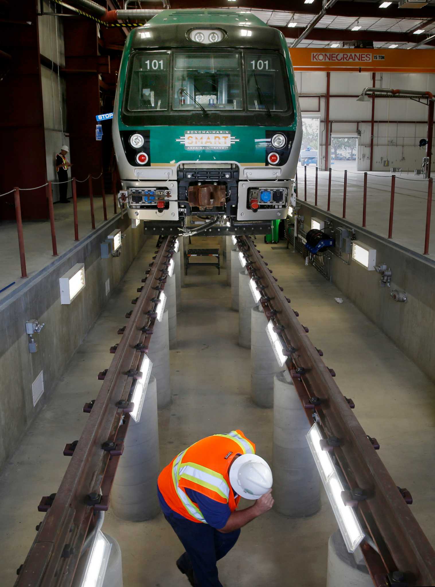 SMART trains en route to North Bay; line to open in 2016