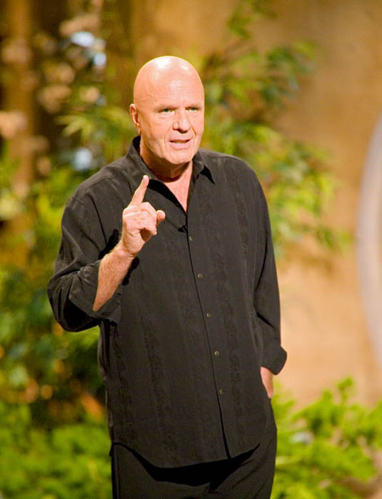 Newsmakers: Self-help author Wayne Dyer dies of heart attack