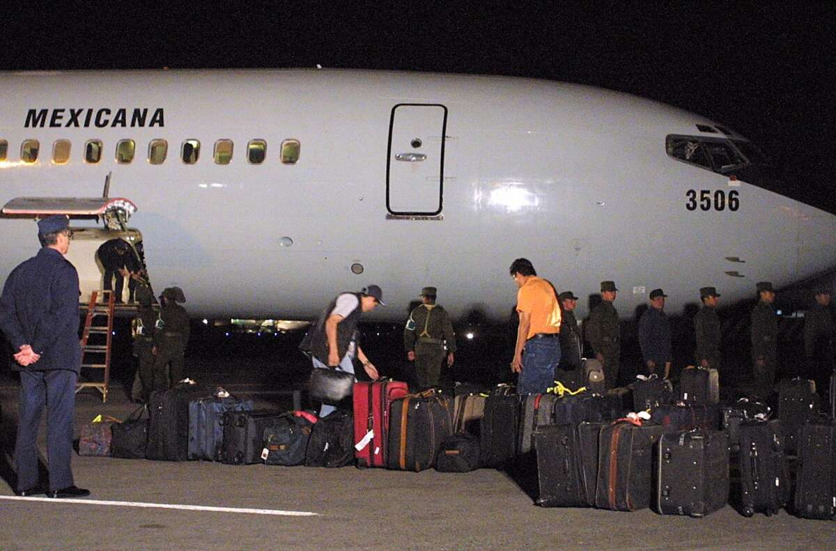 U.S. warns against travel to Mexico