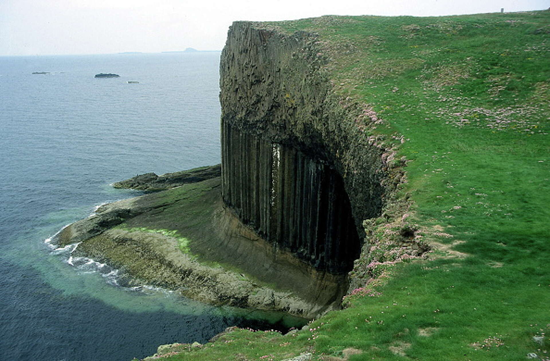 Breathtaking, surreal places to visit around the world