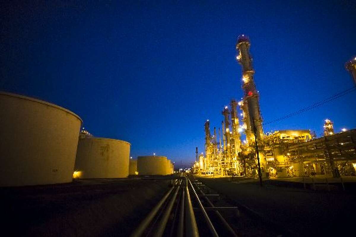 Picking the best oil field photos