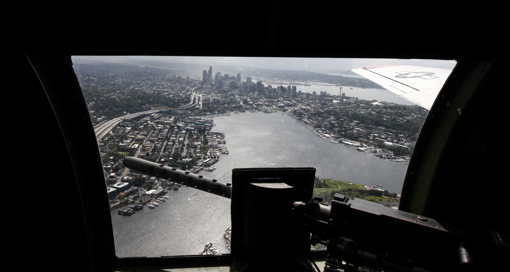 A tour of Seattle...aboard a WWII bomber
