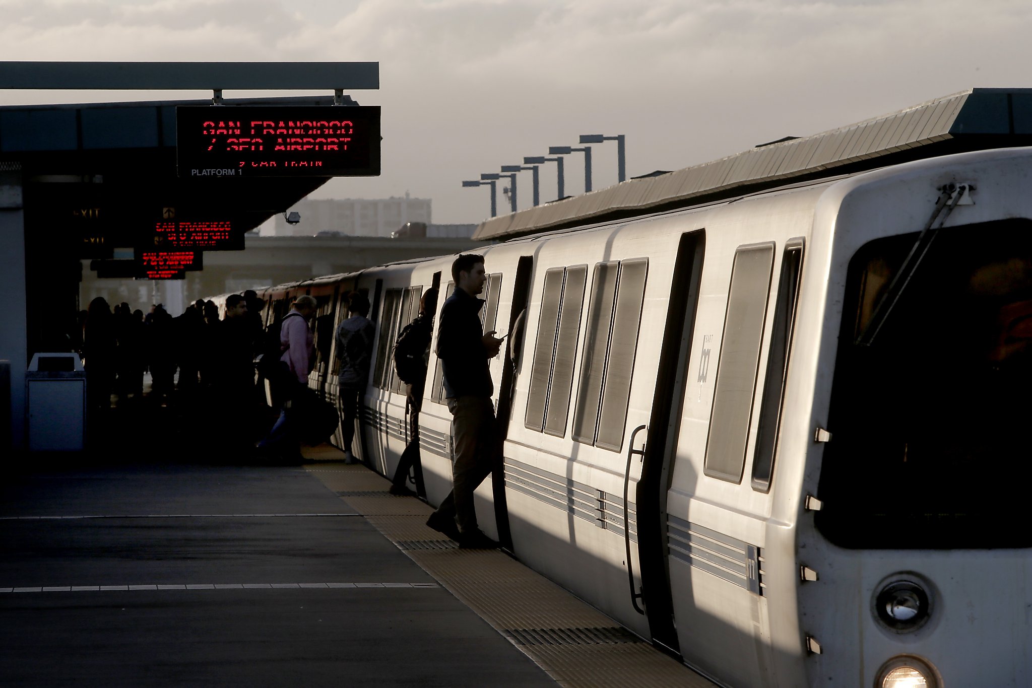 These are the most - and least - crowded BART stops