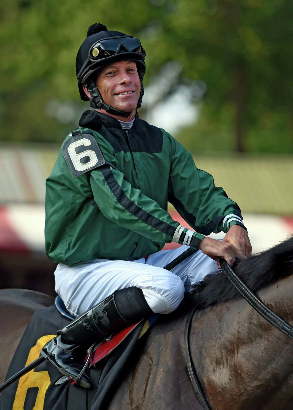 Jockey charged with assaulting wife in Saratoga Springs