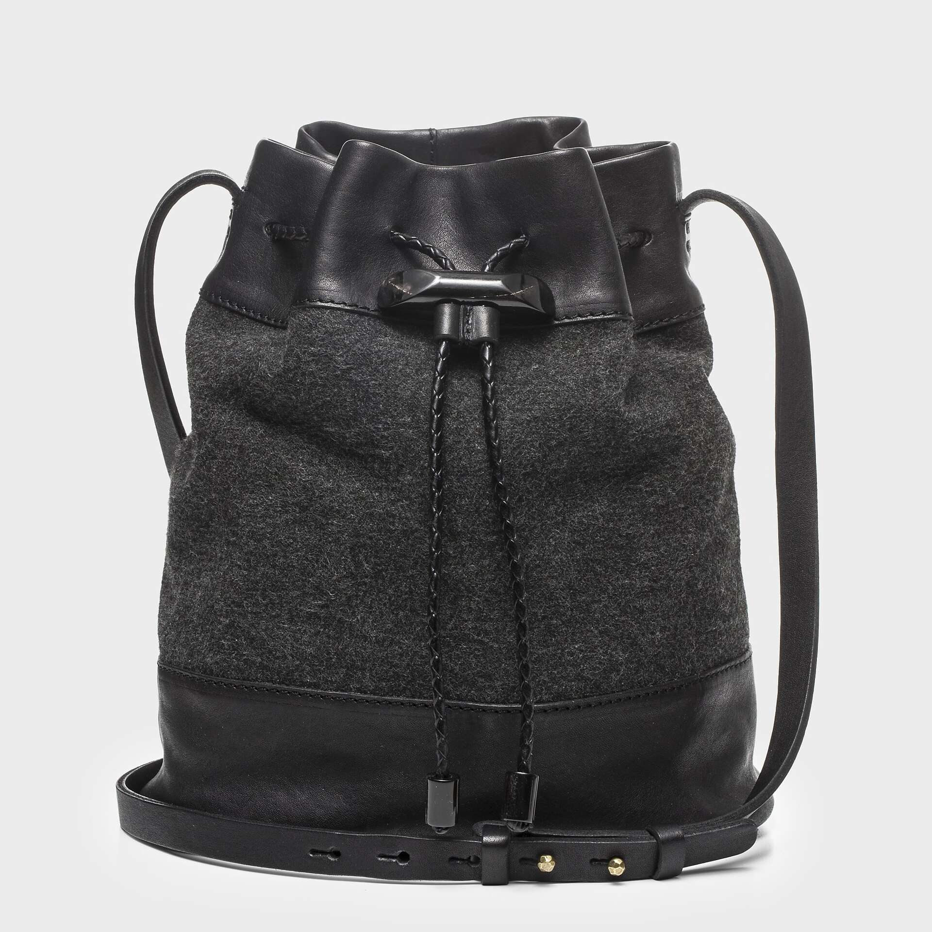 Luxe leather in the bag with Rissetto line