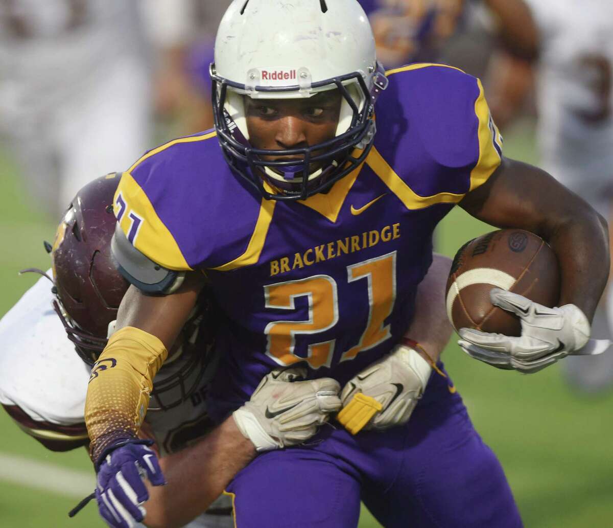 Devine runs over Brackenridge