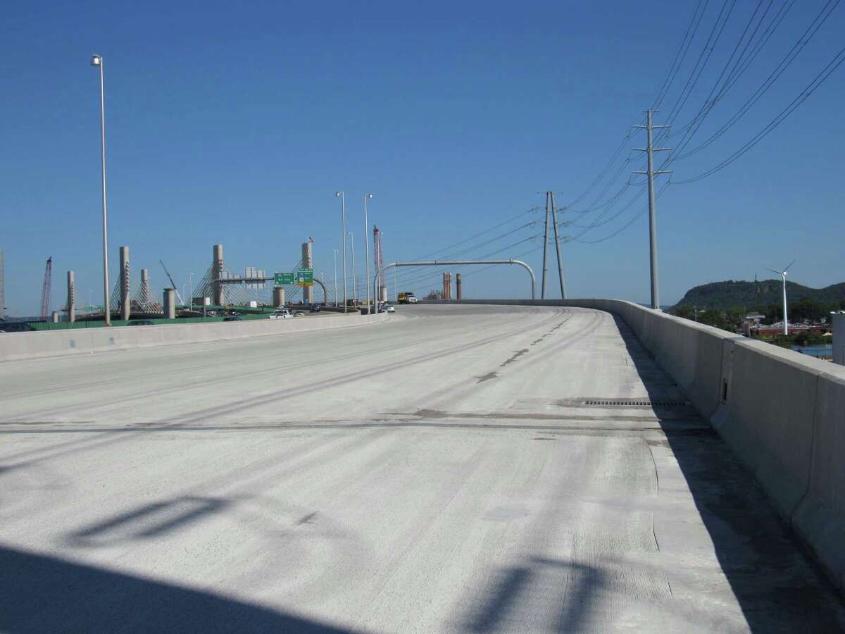 Party on I-95 bridge to celebrate grand opening