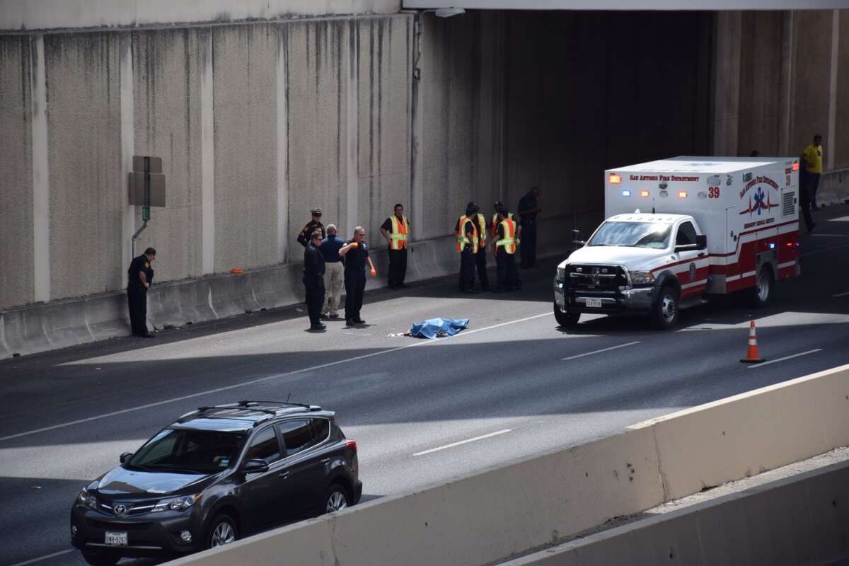 Man who jumped to his death from Loop 1604 flyover identified